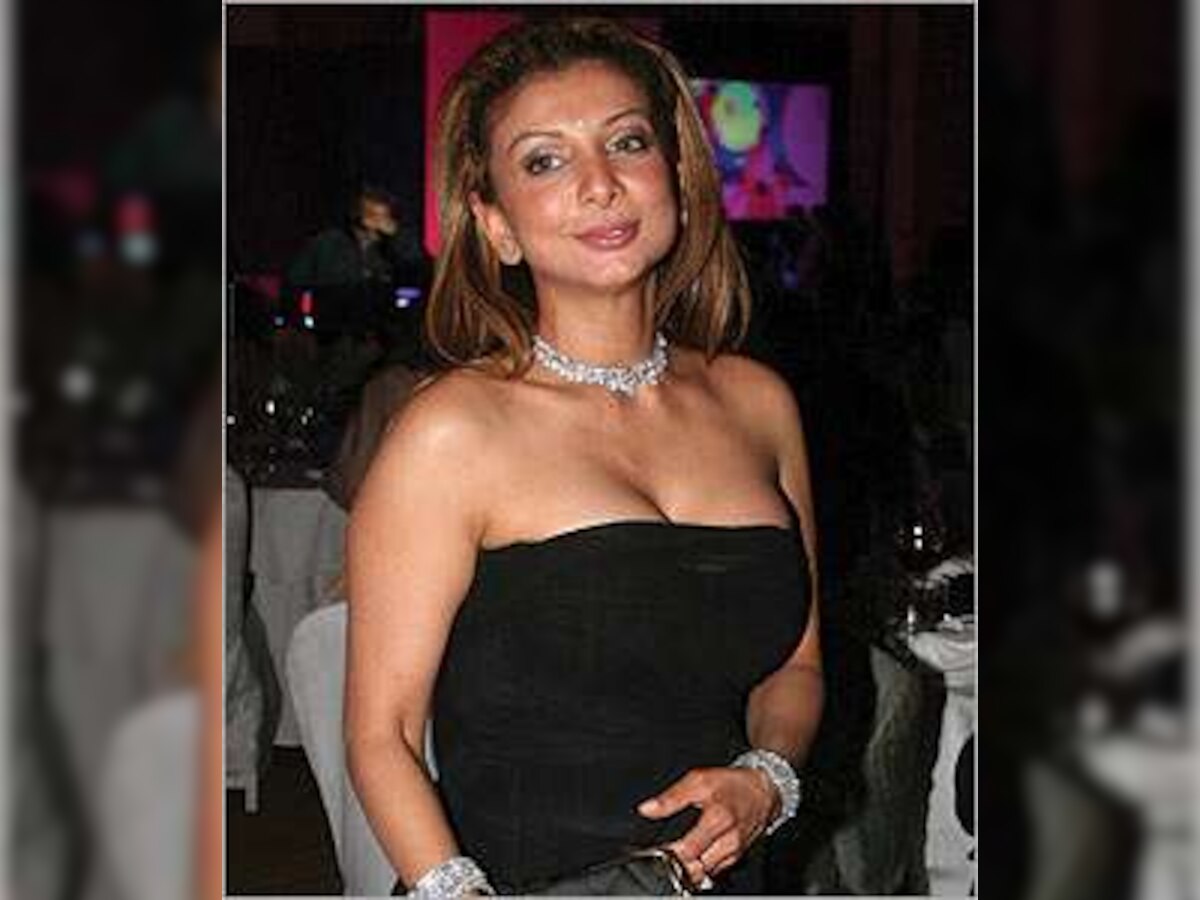 Show me the money, honey