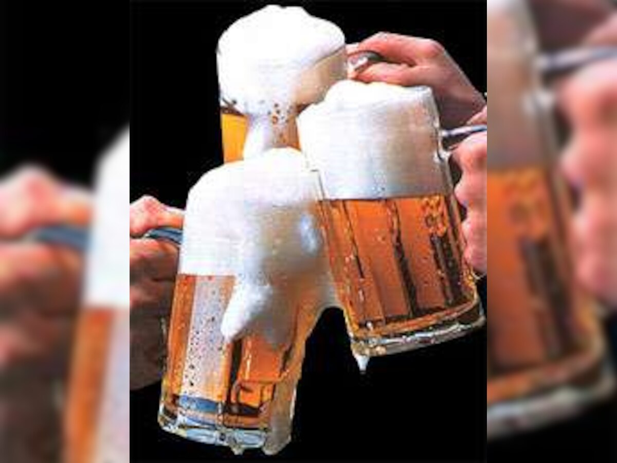 Chronic drinking more harmful for liver than acute or binge drinking