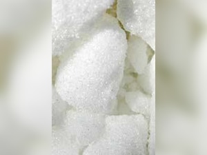 Camphor-containing products may cause seizures in kids