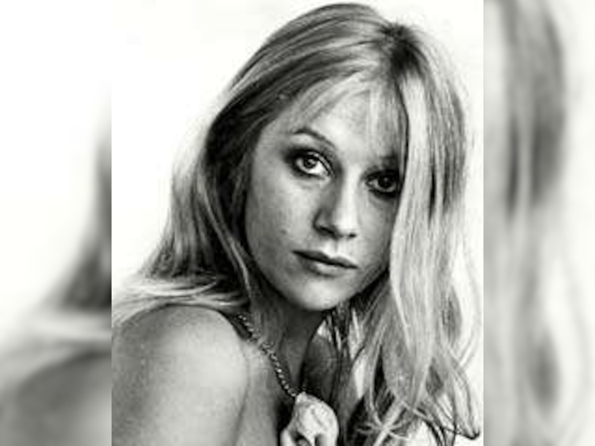 Helen Mirren taking her clothes off even at 65