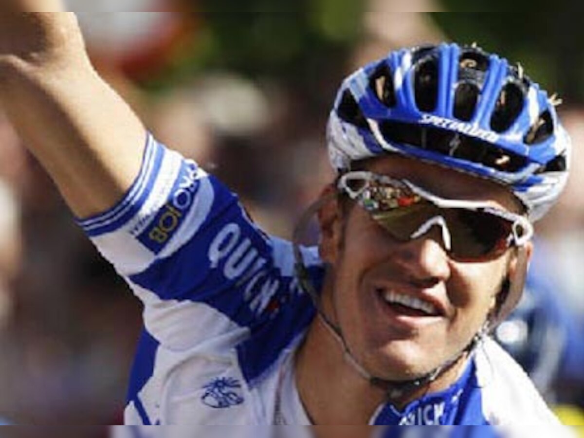 Belgian rider Wouter Weylandt dies after Giro crash: Report