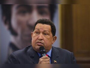 Hugo Chavez back in Venezuela, on Twitter with 4 million followers