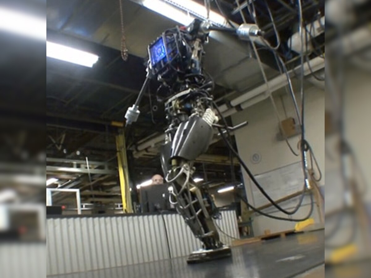 Meet the most advanced humanoid robot ATLAS, your possible saviour in ...