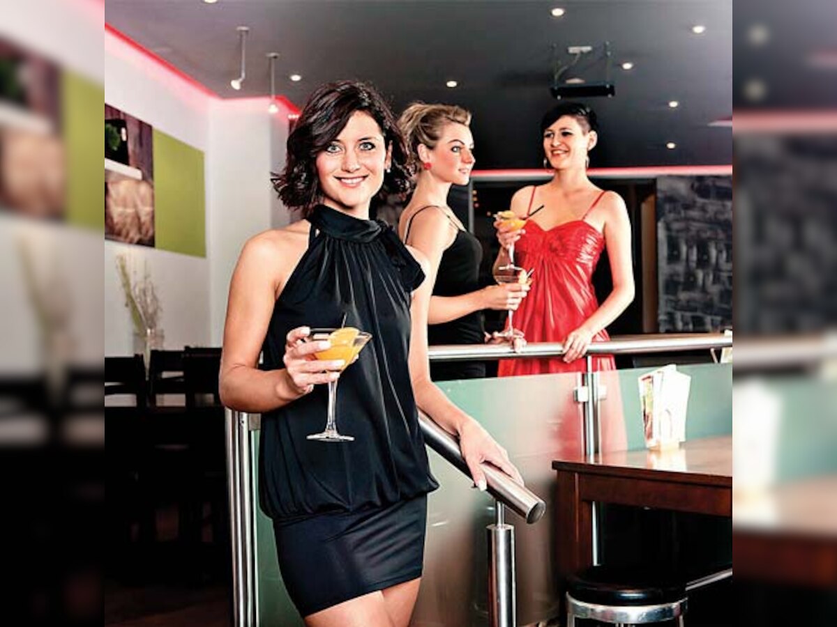 Wooing the ladies: Lounges, bars and restaurants are offering women ...
