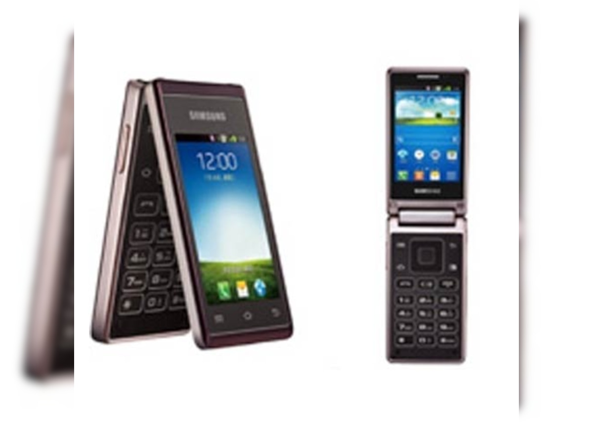 Samsung launches W789 Android flip phone