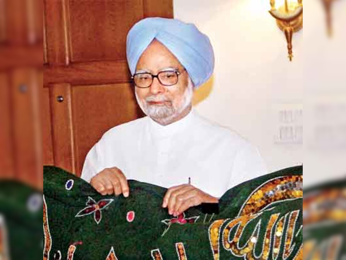 Manmohan Singh tells President Xi Jinping that China occupies 'high ...