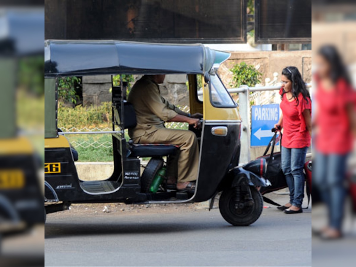 Auto-rickshaw drivers in Delhi protest against extortion bid by police