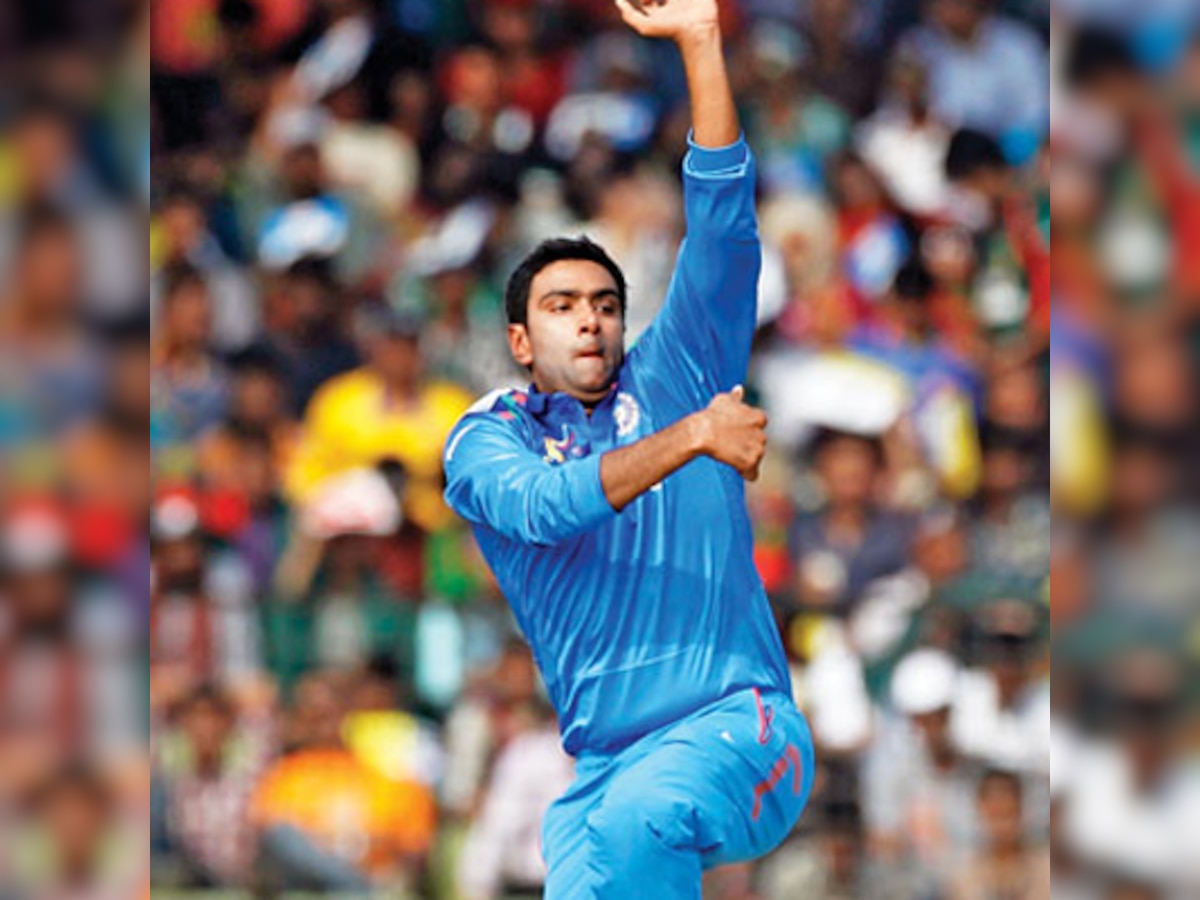 ashwin bowling grip