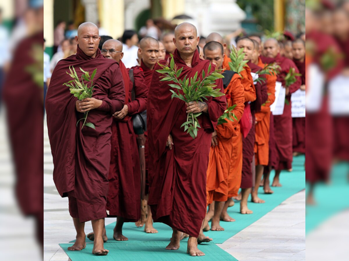Buddhist-Muslim conflict in Myanmar: Mob torches school in riot-hit ...