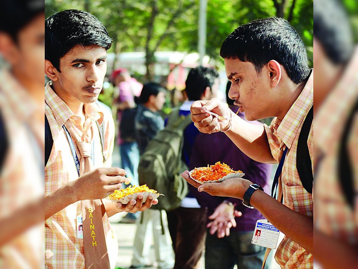 Street food not hygienic at all and here is why