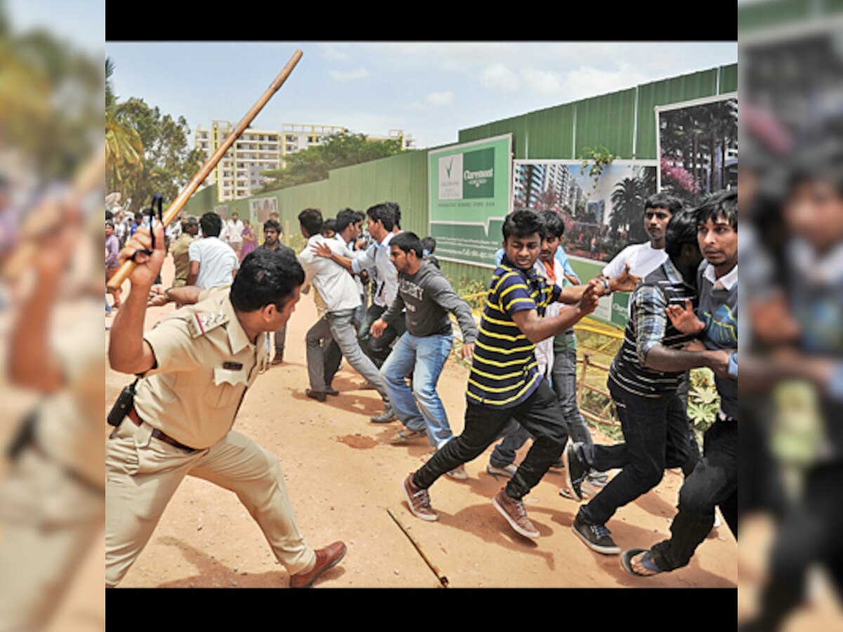 Maharashtra Congress sees conspiracy in lathicharge on Marathi-speakers