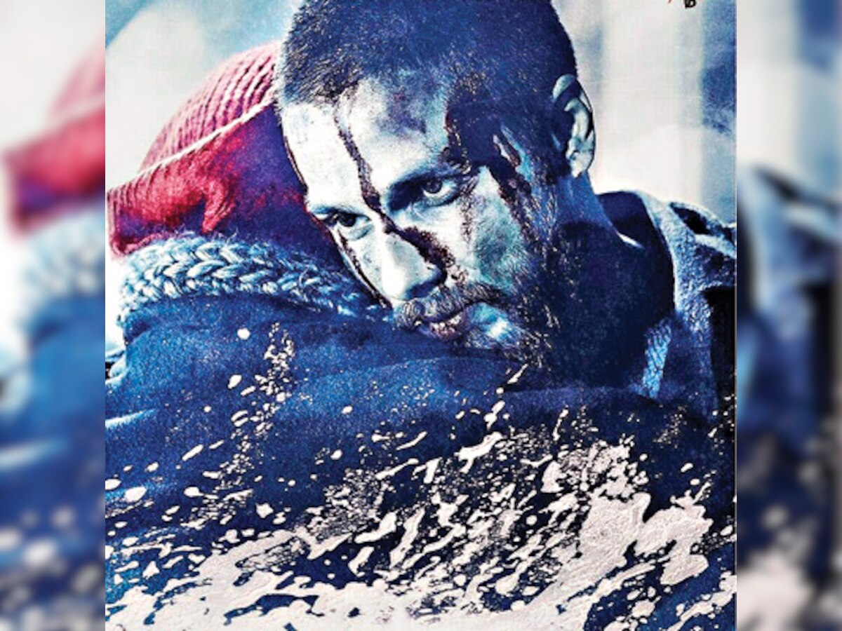 Shahid Kapoor dons different looks in 'Haider'