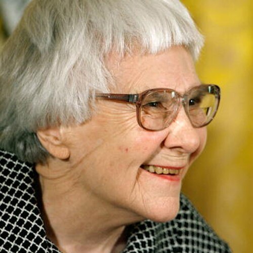 The Mockingbird Next Door: The war of words surrounding the Harper Lee ...