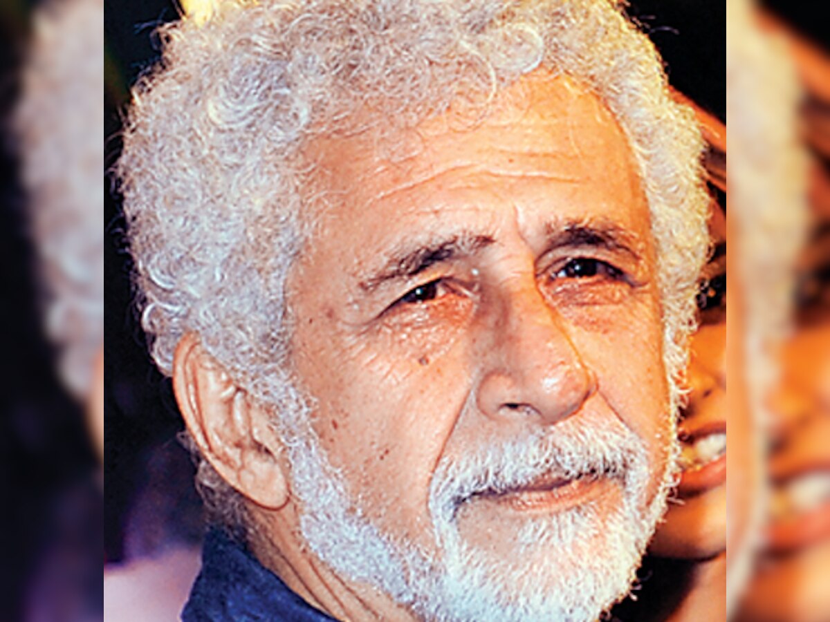 Naseeruddin Shah wants to win an award for his book!