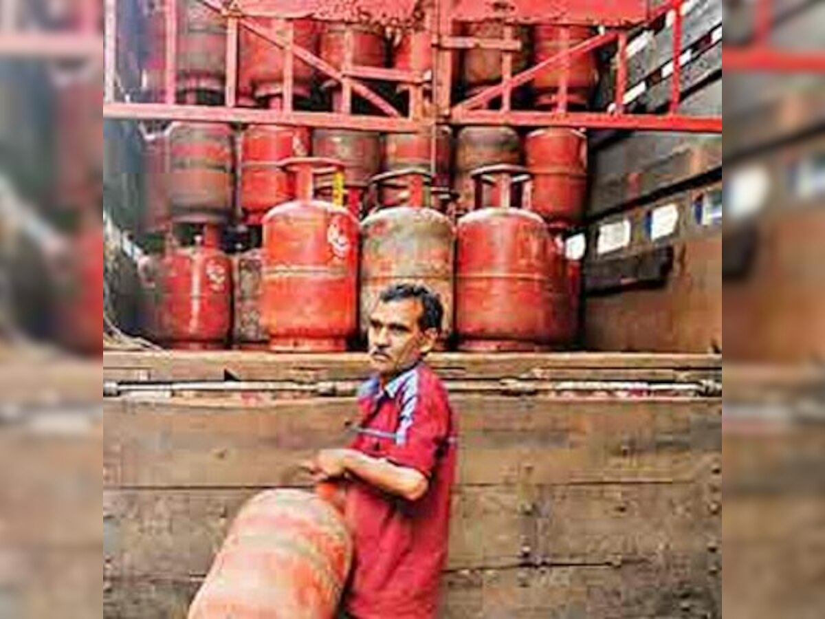 Exploding gas cylinders spark massive fire; none hurt