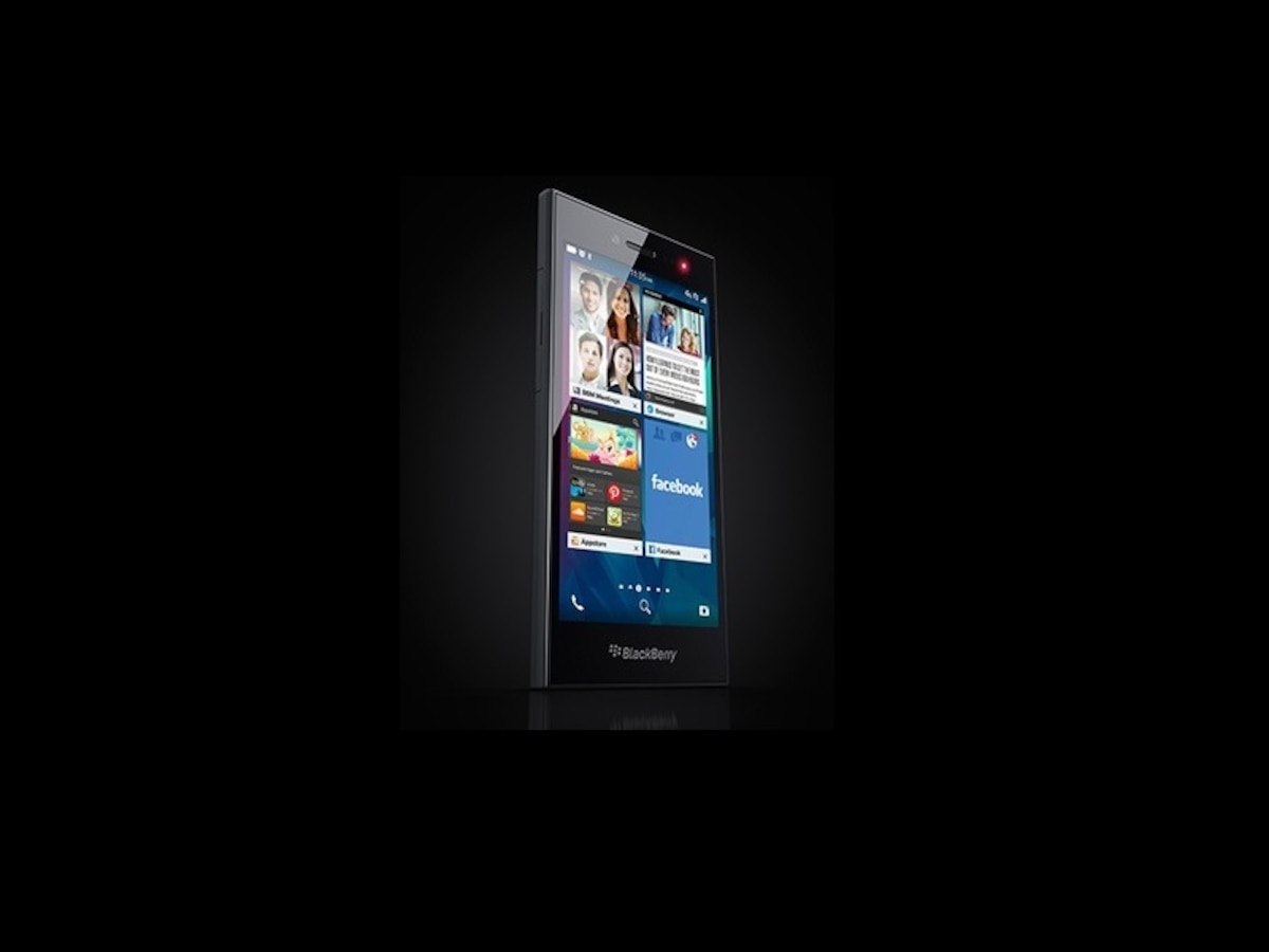 BlackBerry unveils new mid-market Leap smartphone