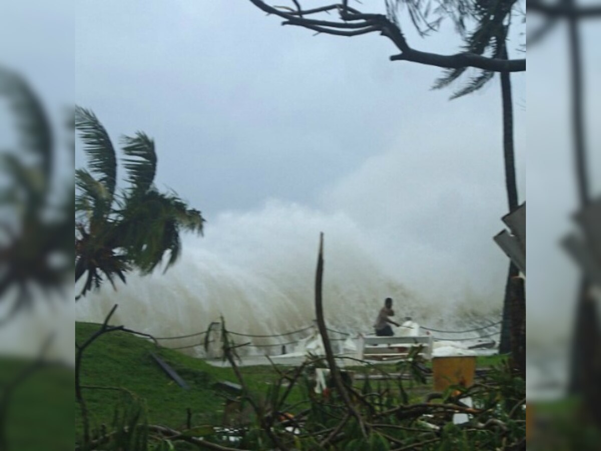 Aid teams report devastation and death after Vanuatu cyclone