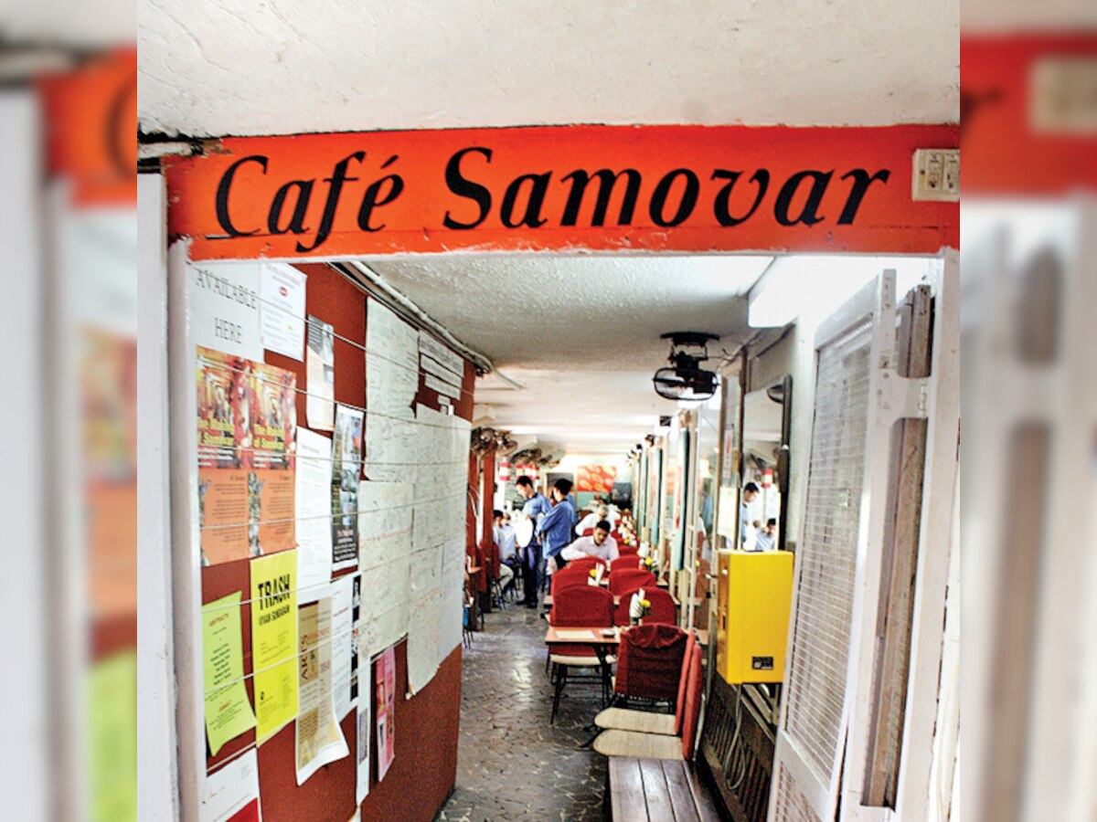 In its last few days, it's Business as usual at Cafe Samovar