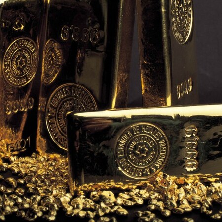Archaeologist finds Nazi gold worth 45,000 euros!