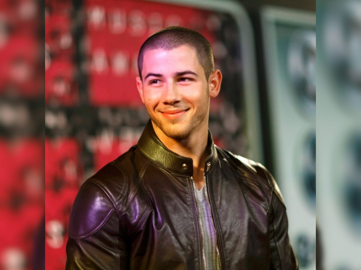 MTV VMAs 2015: Nick Jonas debuts new music video 'Levels'