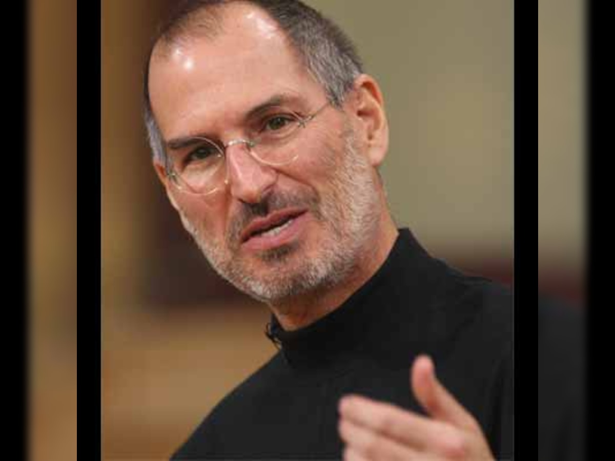Watch: Incredible archive footage of Steve Jobs unveiling his vision ...