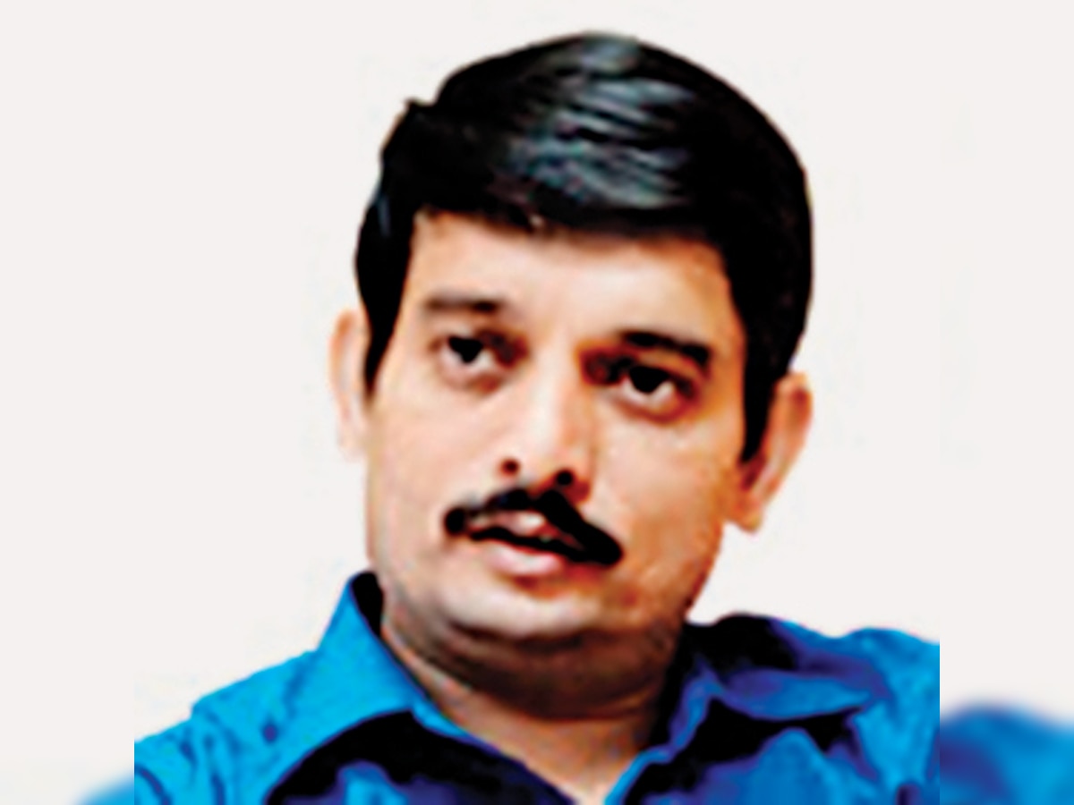 Mumbai: Finally, SRA chief agrees to vacate Byculla bungalow