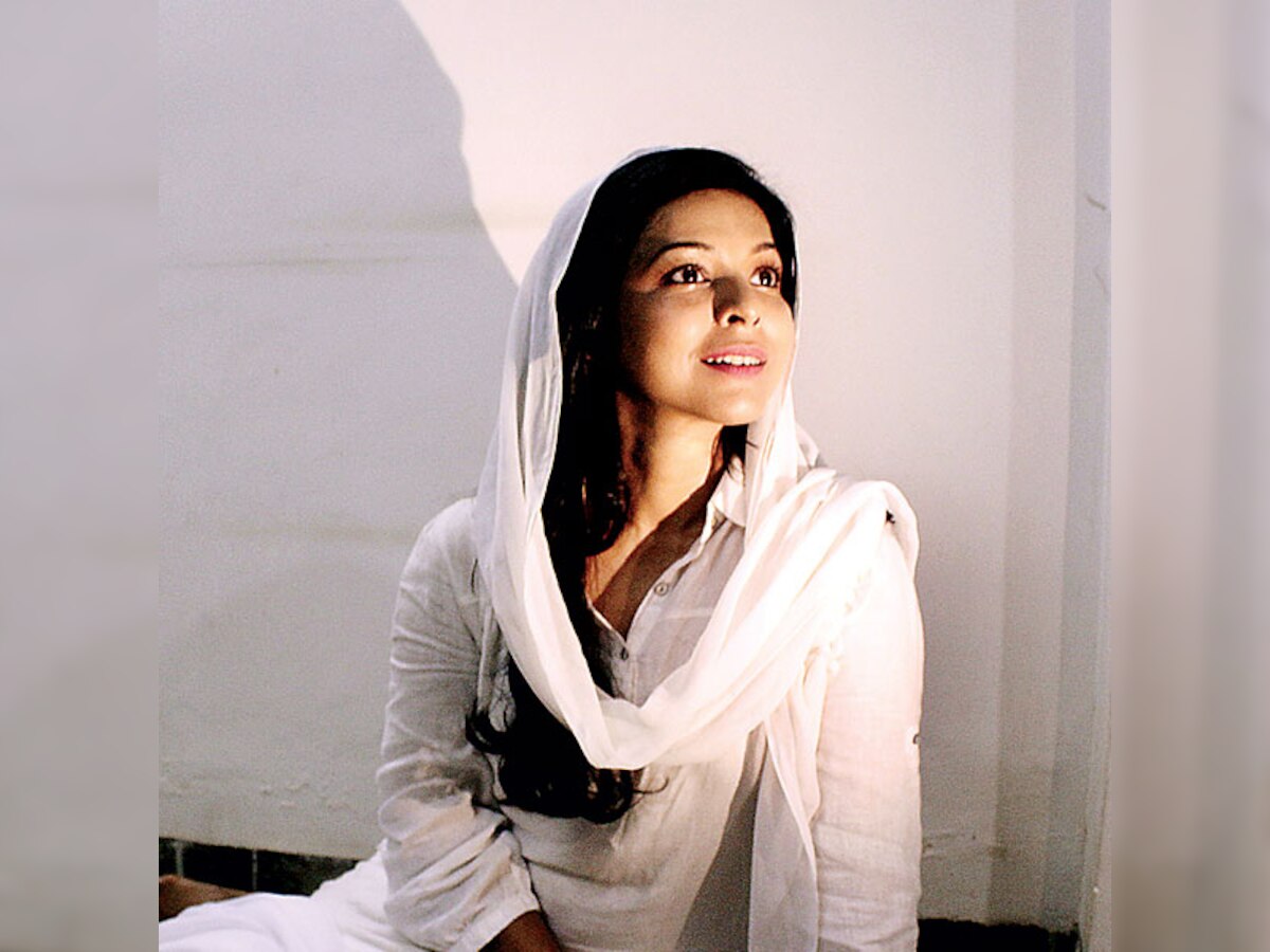 It's showtime for Ambal!