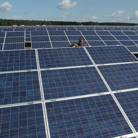 Lanco Solar inks MoU with Chhattisgarh for solar cell plant