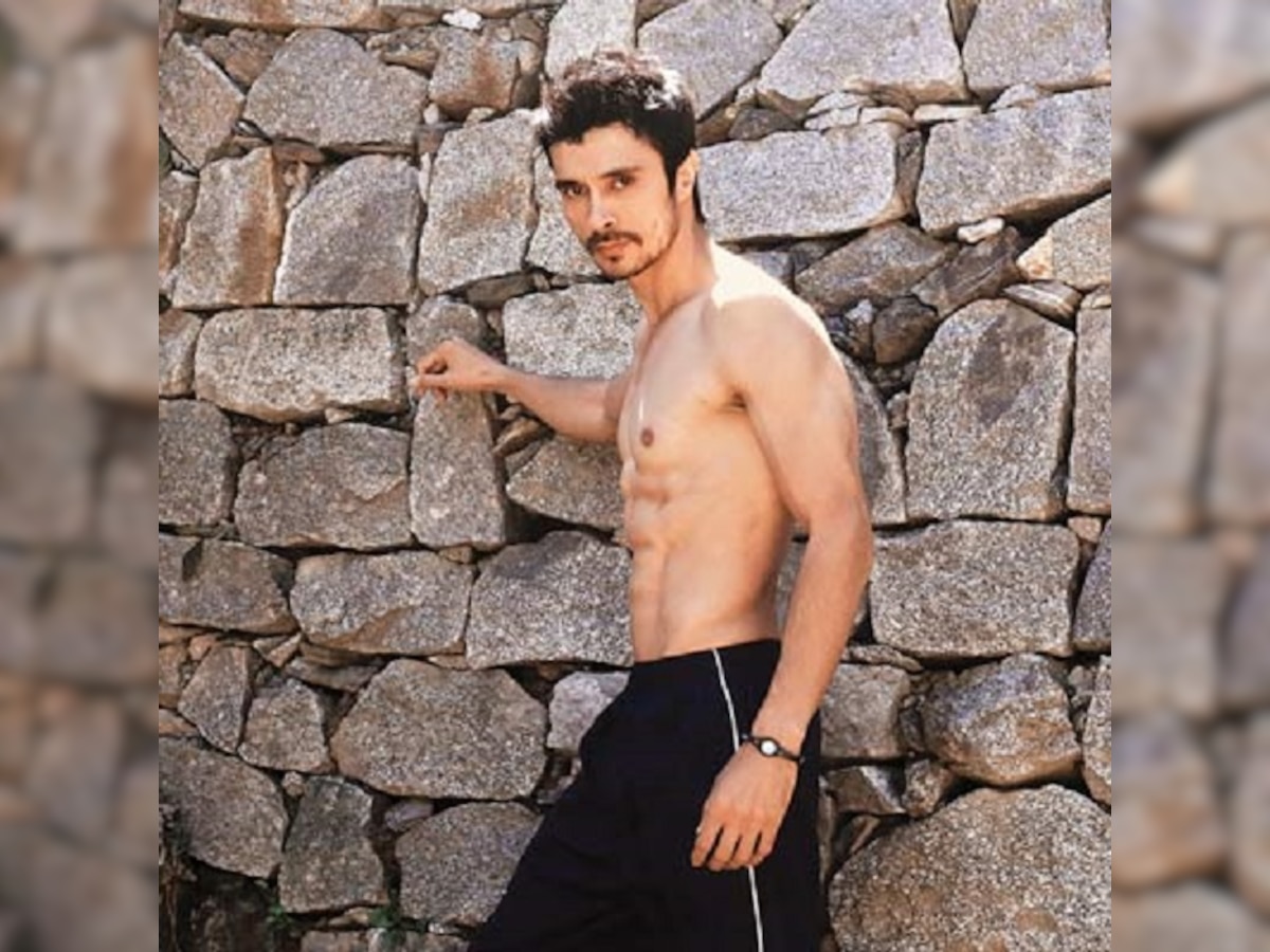 Darshan Kumar to star in Aishwarya Rai Bachchan's 'Sarabjit' biopic