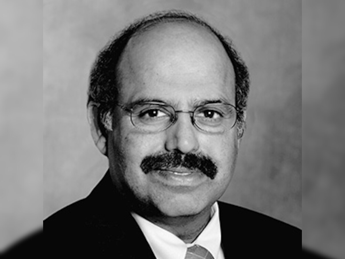 New York-based Sridhar Chitalya eyes Indian e-pay firms
