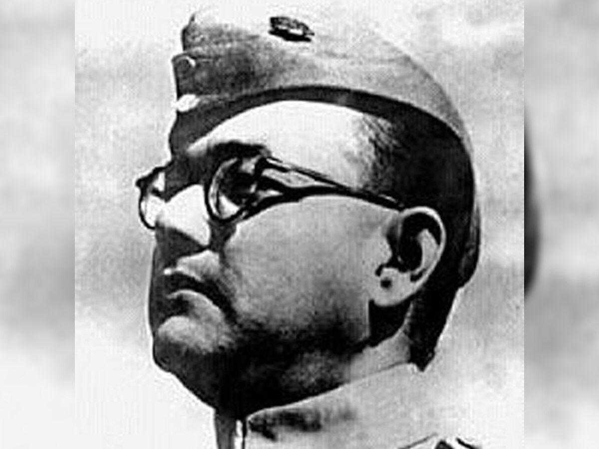 New picture suggests Netaji was alive in 1966 and met Lal Bahadur Shastri?