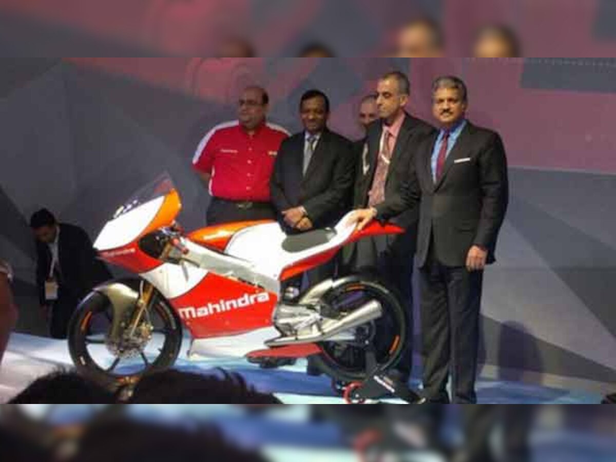 Delhi Auto Expo: Mahindra unveils racing bike MGP3O, electric 2-wheeler ...