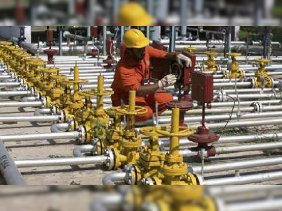 Hyderabad: Piped gas to connect 2.5 lakh households by 2021, says ...