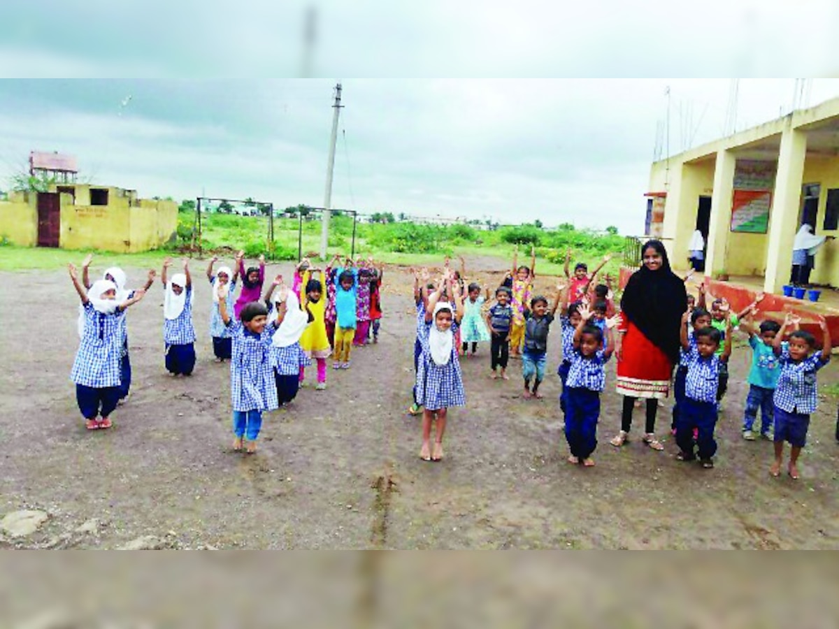 Solapur school educates Beedi workers' kids for free