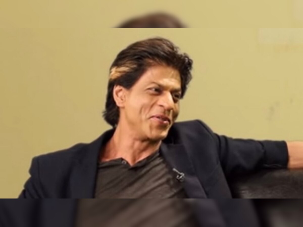 Watch: Shah Rukh Khan recites a poem for Indian soldiers this Diwali!