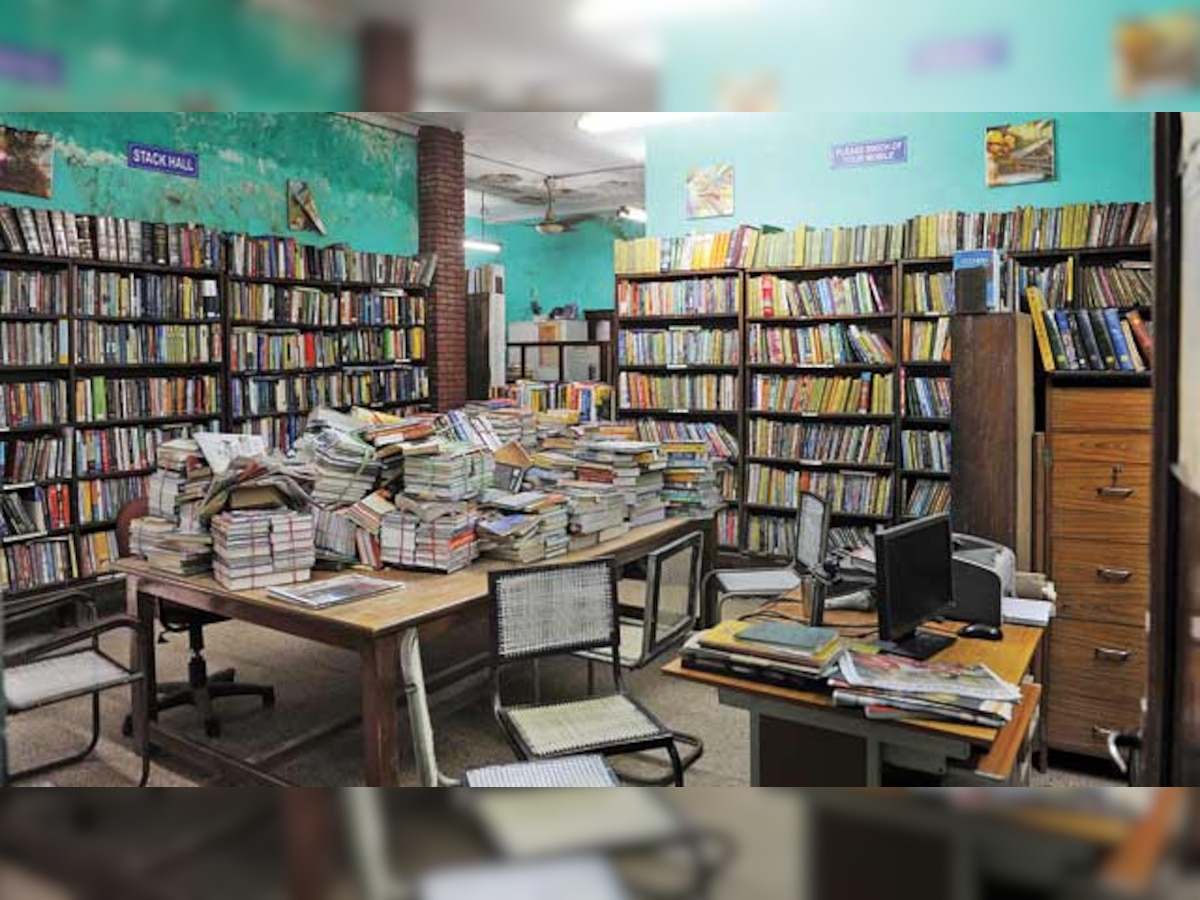 A cry to save city's 55 year old library in Karol Bagh