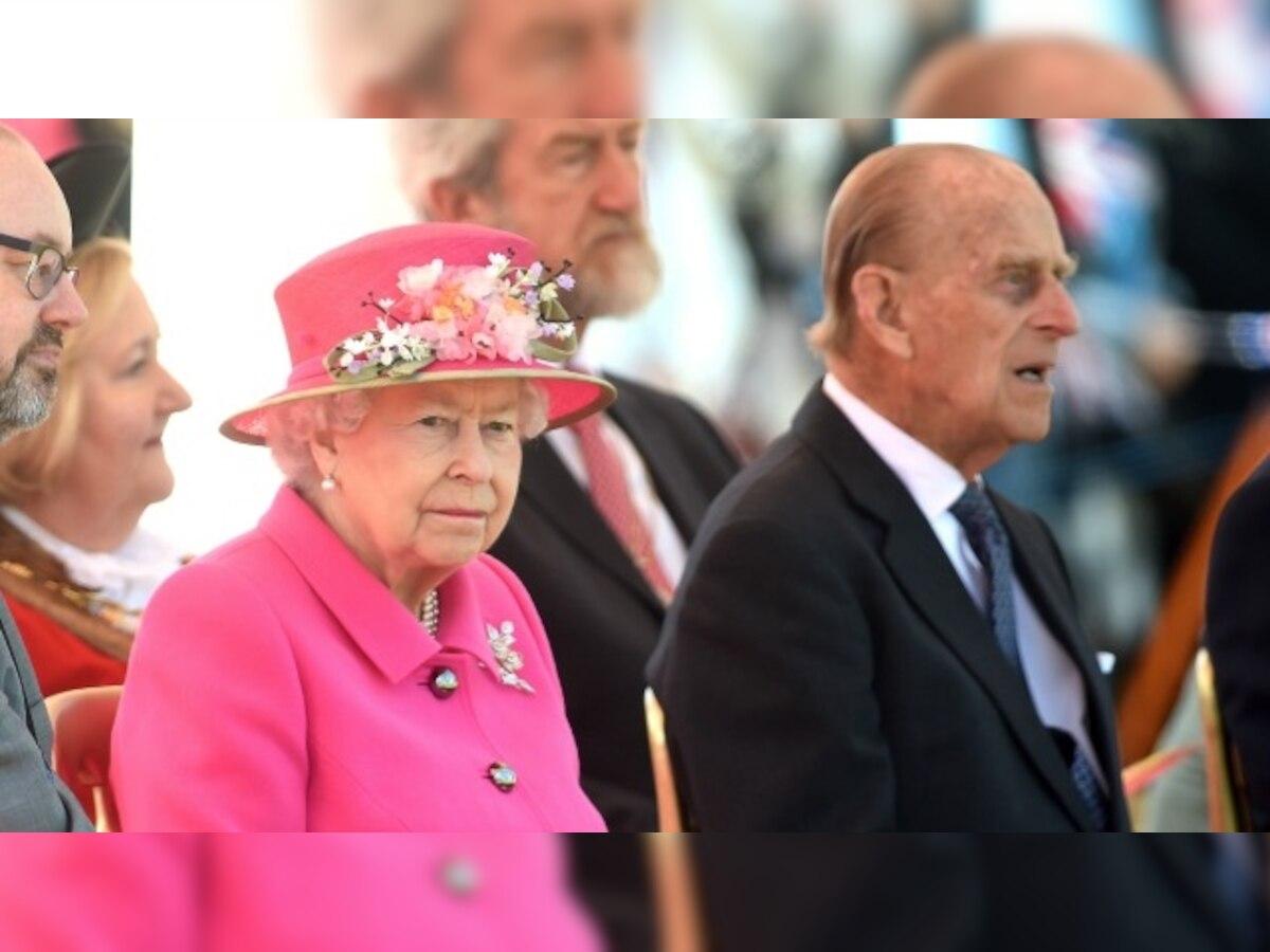 Work calling: Britain's Queen Elizabeth resumes duties as she recovers ...