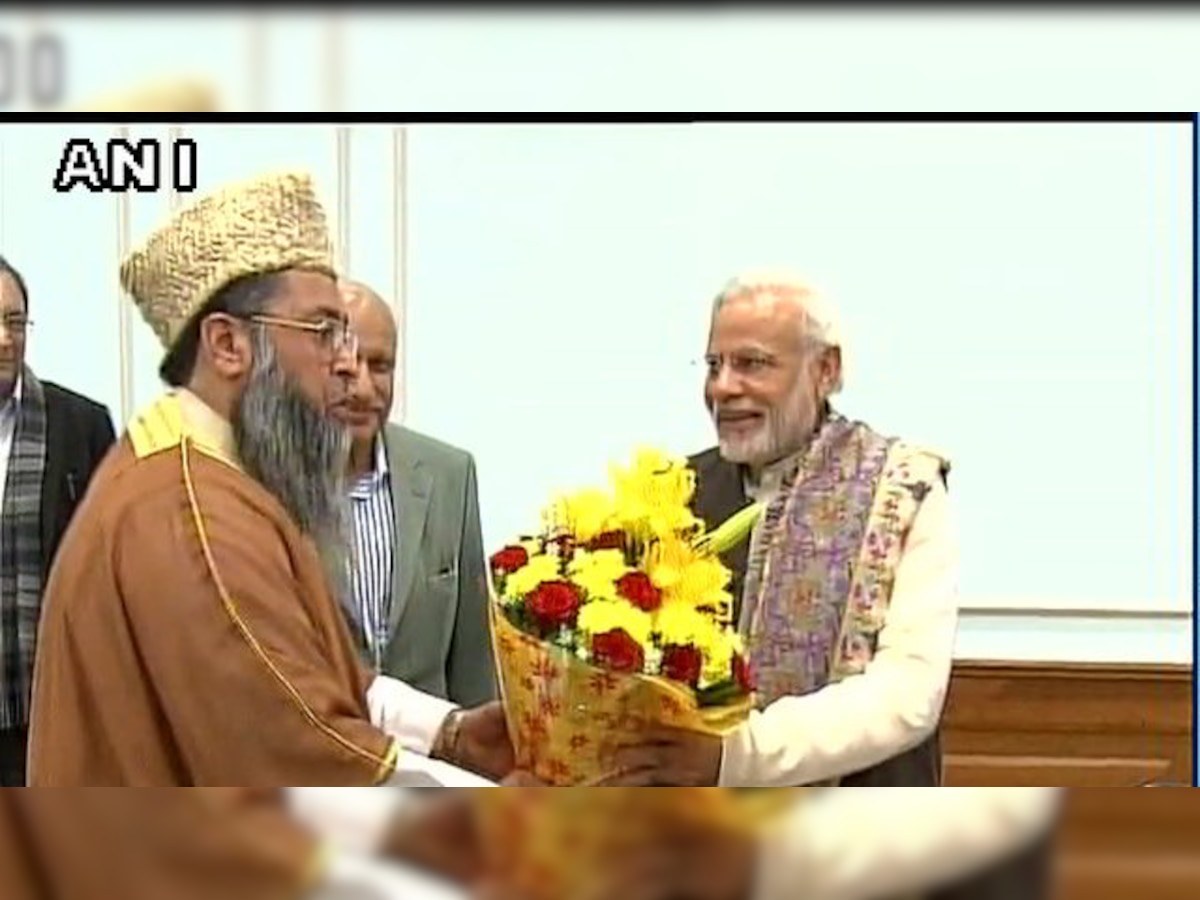Muslim leaders meet PM Modi, back demonetization