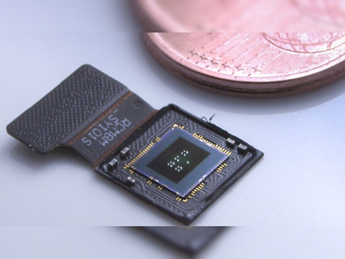 This 3D-printed micro-camera sees with eagle-eye vision