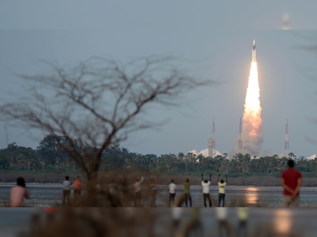 ISRO successfully launches heaviest rocket: Pre-launch pictures and ...