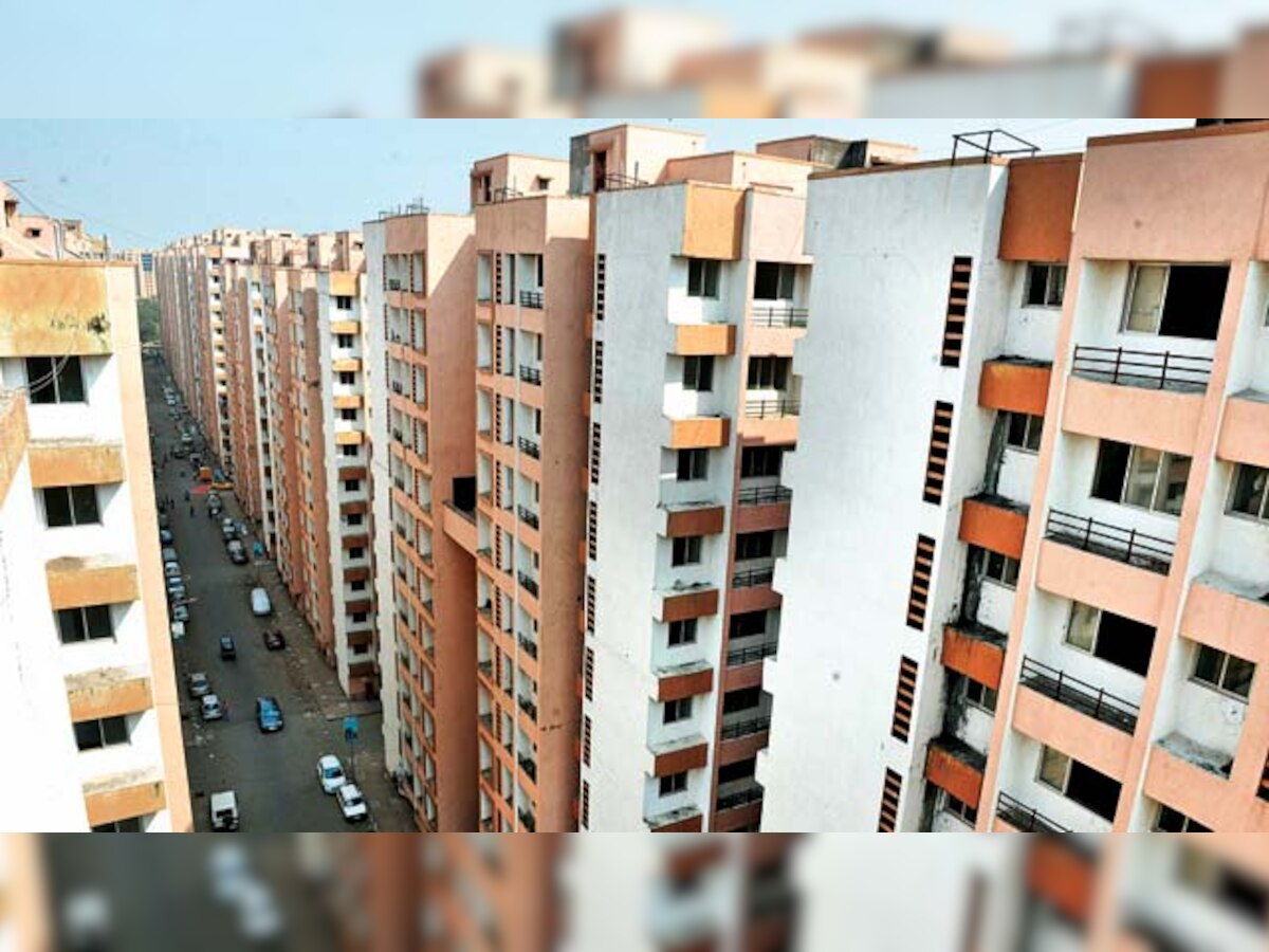 Govt to take away projects from 'poor developers'