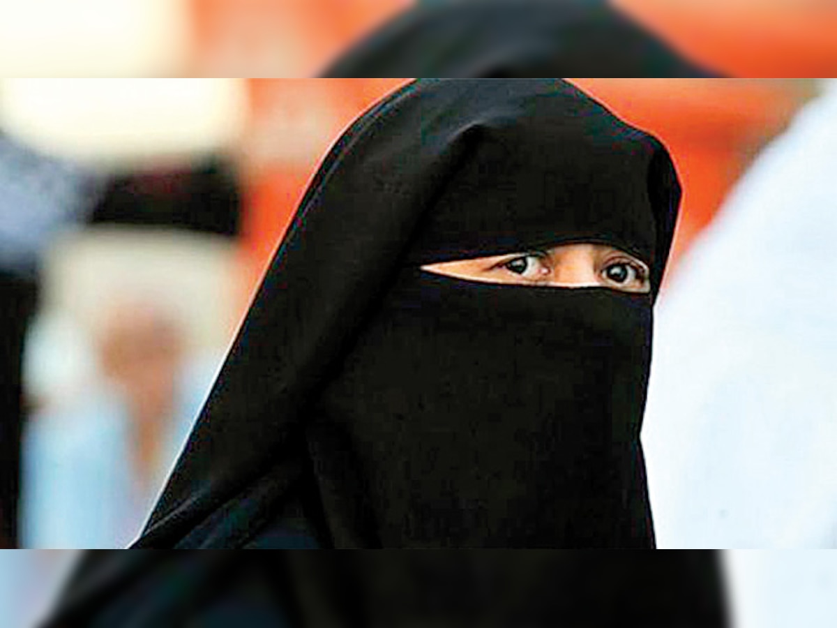 Muslim woman told to remove burqa at Yogi Adityanath’s rally