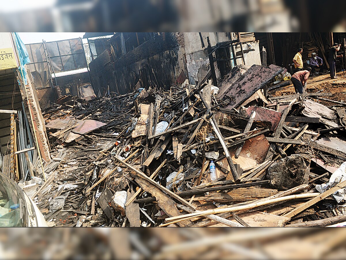 Did ash from drug addict's cigarette cause SV road fire?