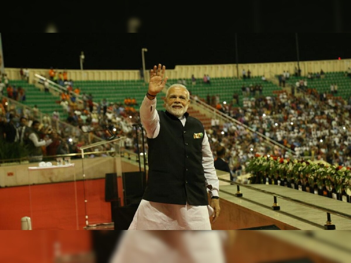 Modi in Oman: PM takes dig at Congress, says govt working to make ...