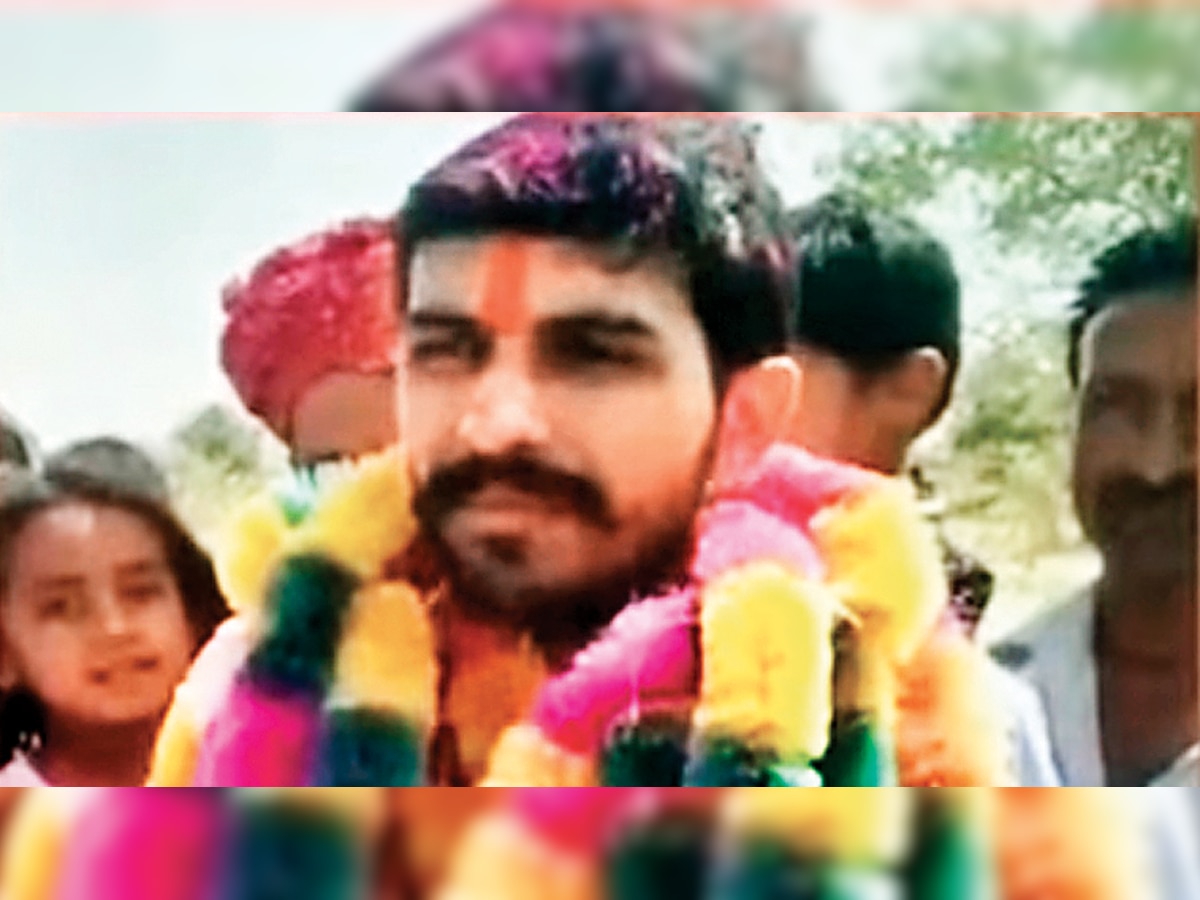 Chaiwala’s son fights odds to crack UPSC