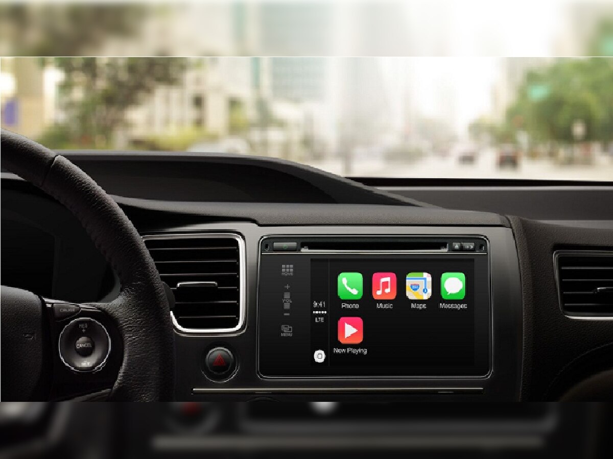 Apple CarPlay finally welcomes navigation apps Waze, Google Maps