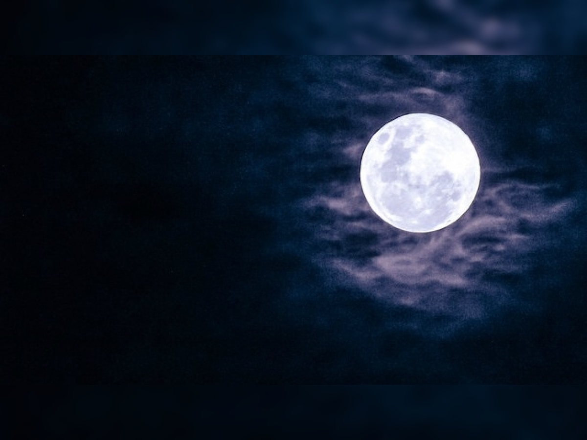 Distant moons may be habitable, claims study