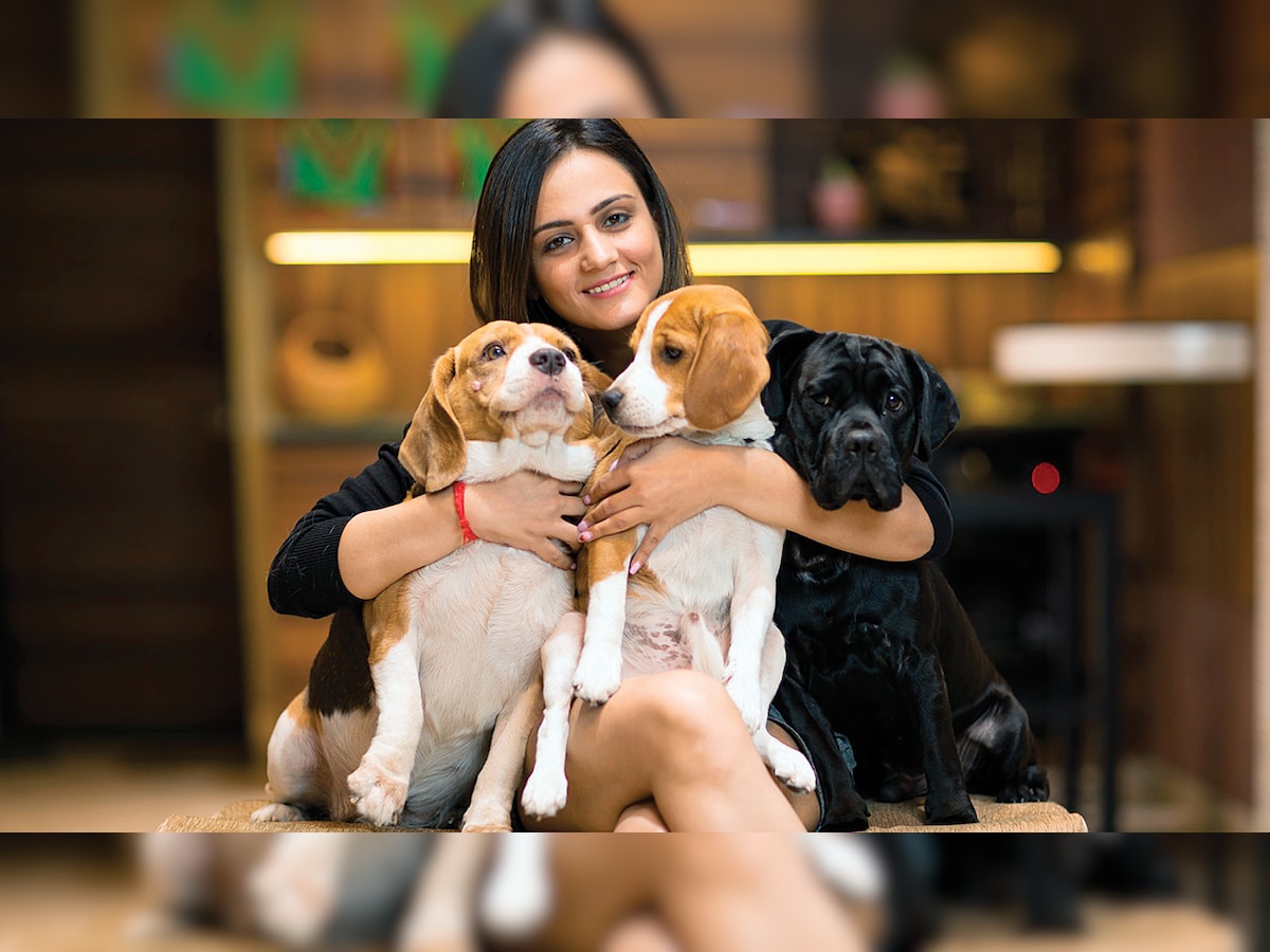 Shweta Rohira thanks her pets in the credits of her play 'That's My Girl'