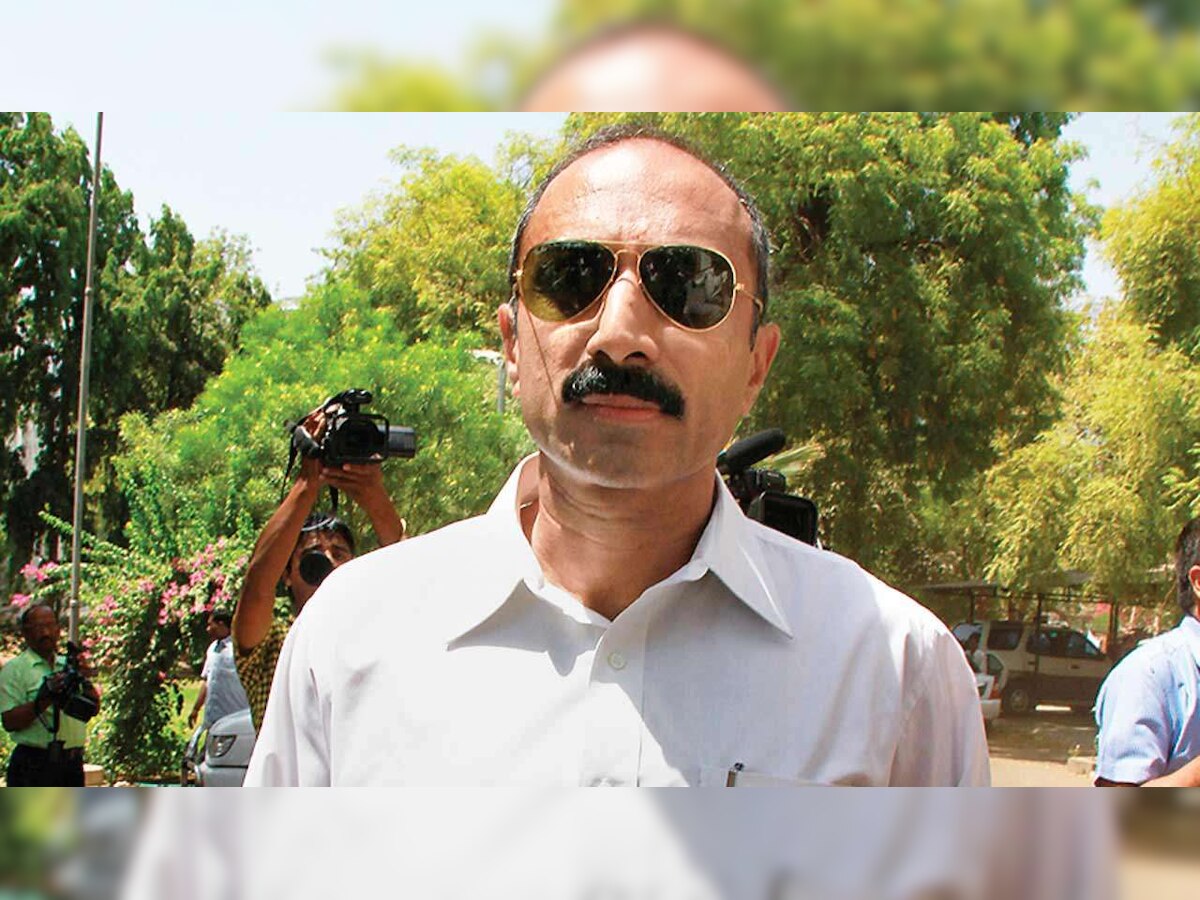 Former IPS officer Sanjiv Bhatt detained in connection with Palanpur drug planting case