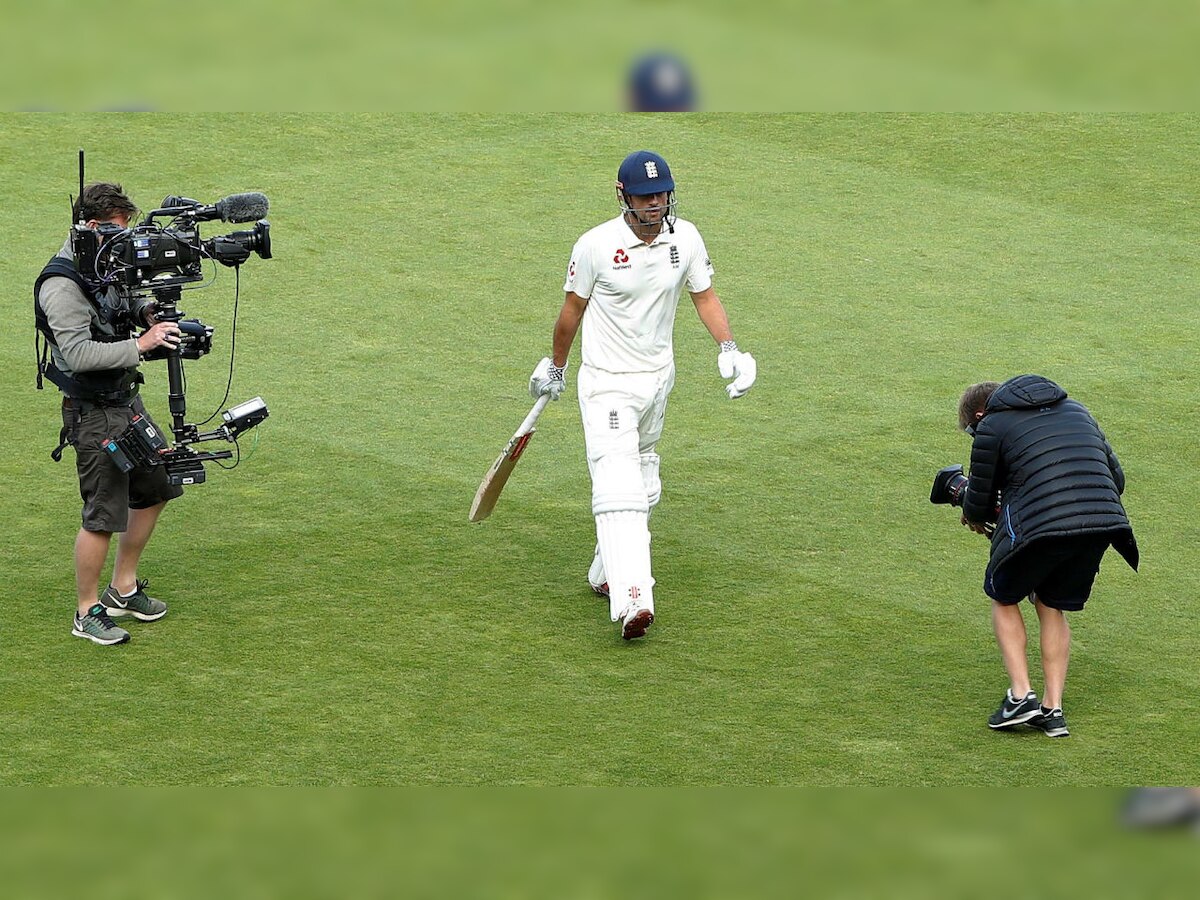 Alastair Cook finishes on a high with memorable 147 in farewell innings